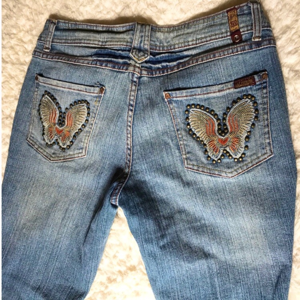 Vintage Butterfly Embroidered Zanadi Jeans Size 11 - Gem
